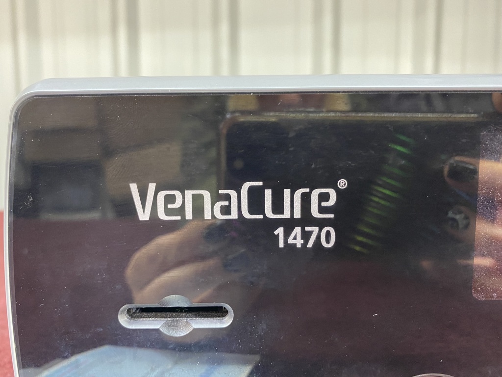 AngioDynamics VenaCure 1470 EVLT Endovenous Laser Treatment System ...