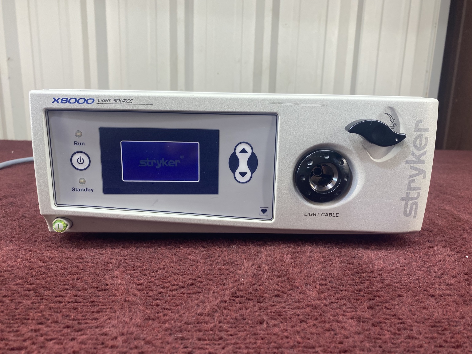 Stryker X8000 Light Source REF 220-200-000 - Medsold