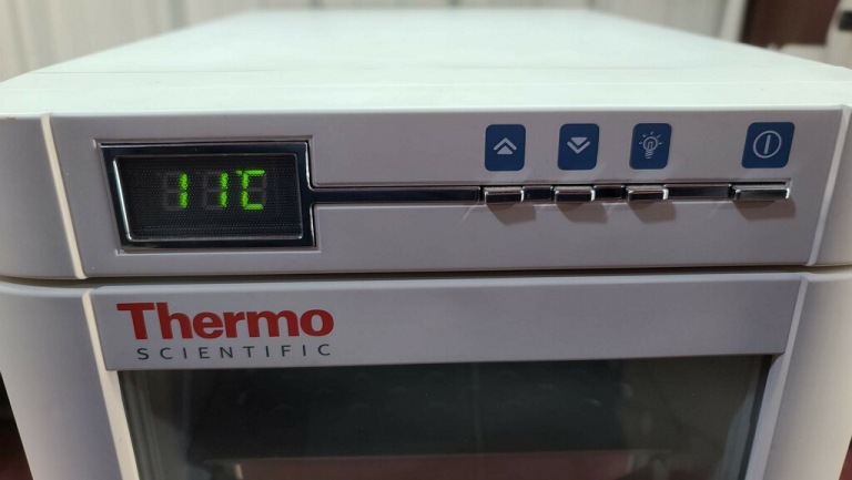 Thermo Scientific Heratherm IMC 18 Incubator - Medsold