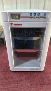Thermo Scientific Heratherm IMC 18 Incubator - Medsold