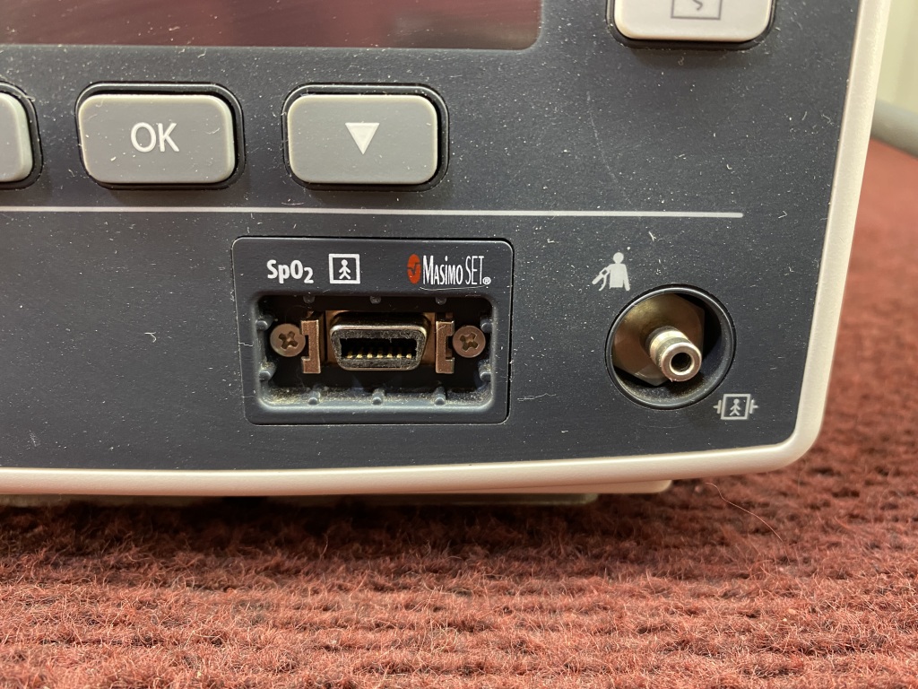 Mindray Datascope Accutorr V Monitor Patient Monitor REF:0998-UC-2000 ...