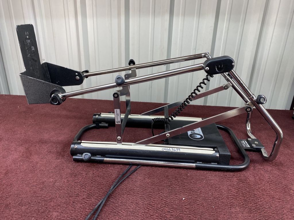 McKelor Phoenix 1850 Knee CPM Continuous Passive Motion Machine Furniss ...