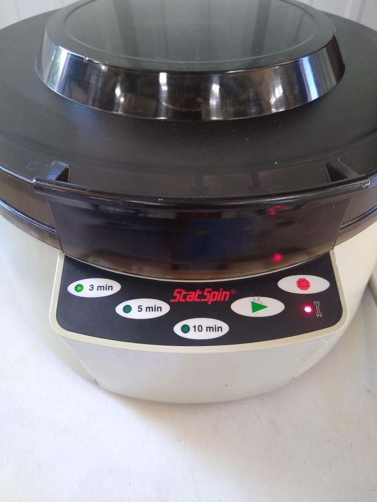 IRIS SAMPLE PROCESSING STATSPIN EXPRESS 4 CENTRIFUGE - Medsold