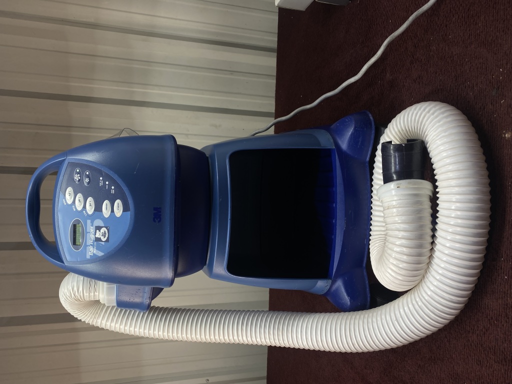 Bair Hugger Model 755 Warming Unit with Rolling Stand - Medsold