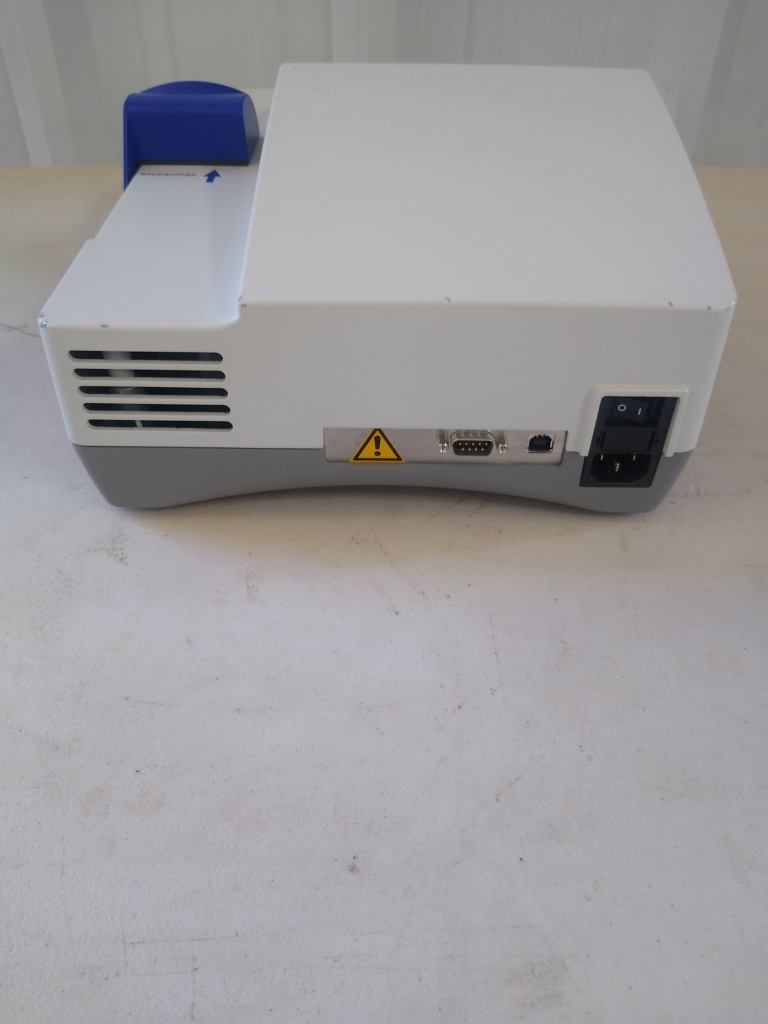 Eppendorf BioSpectrometer basic 6137 - Medsold