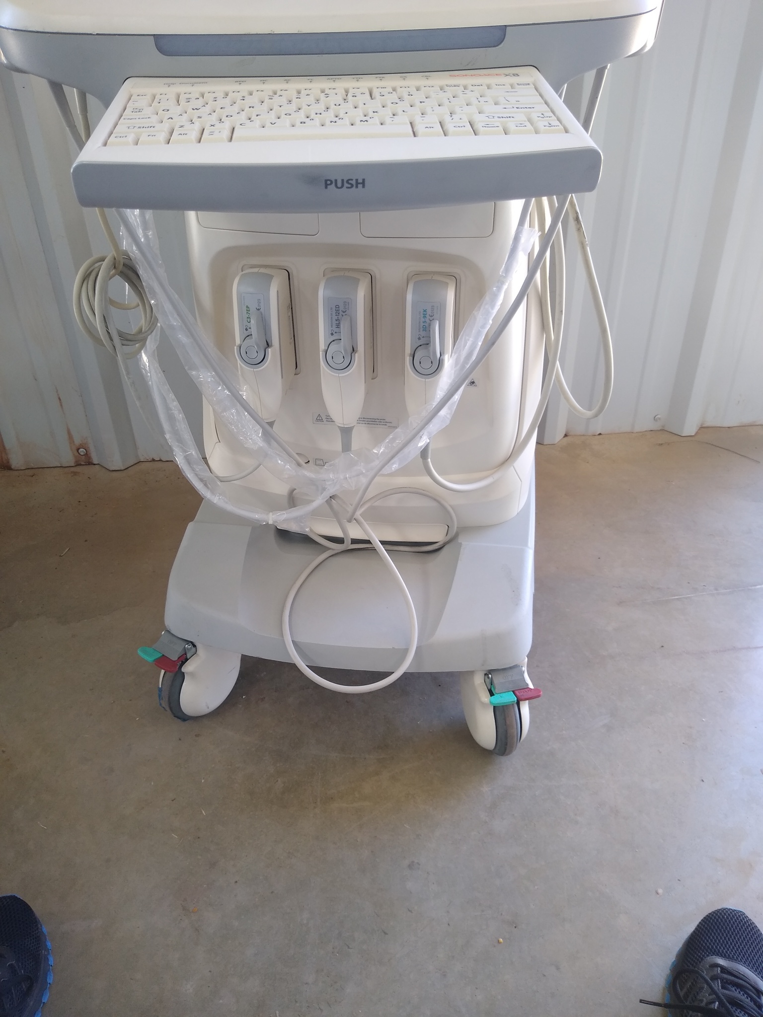 Samsung Medison Sonoace x8 Ultrasound system w/6 probes and cart - Medsold