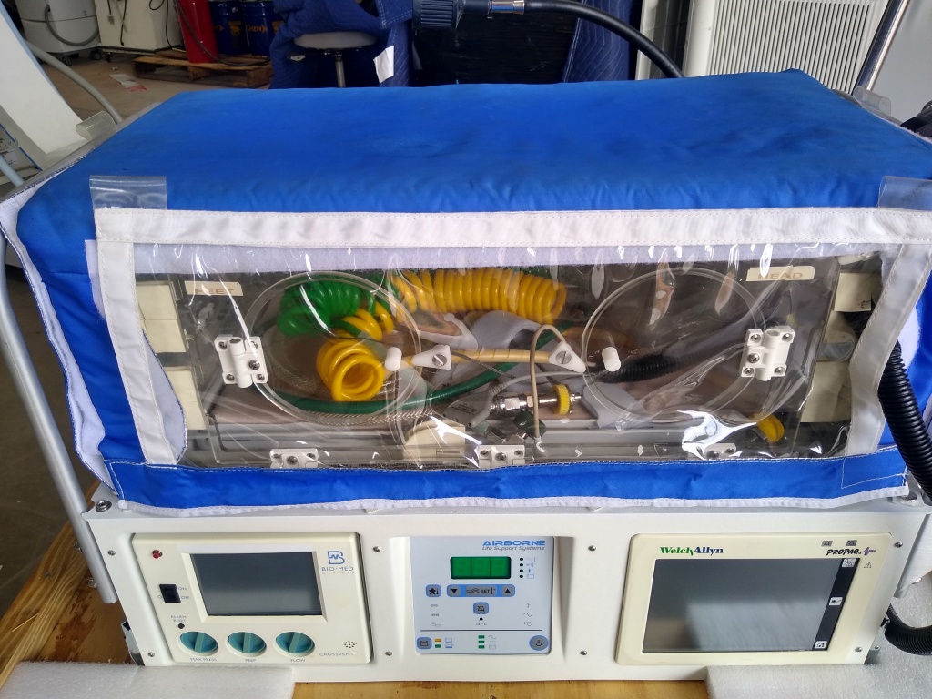 Airborne Life Support Systems Voyager 731-1610 Infant Incubator w/ Cart ...