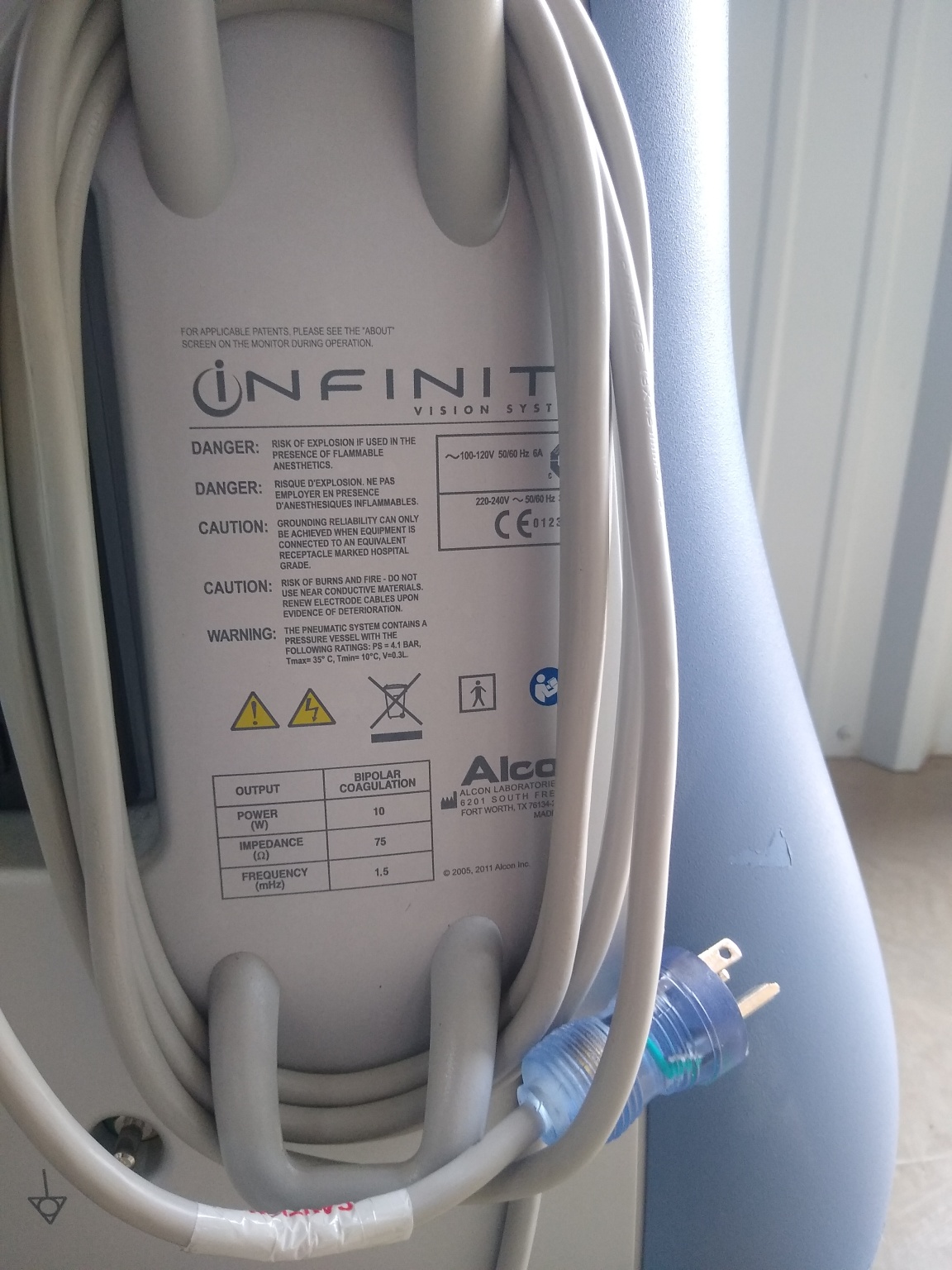 ALCON INFINITI PHACO Vision System W/FOOT SWITCH & REMOTE - Medsold