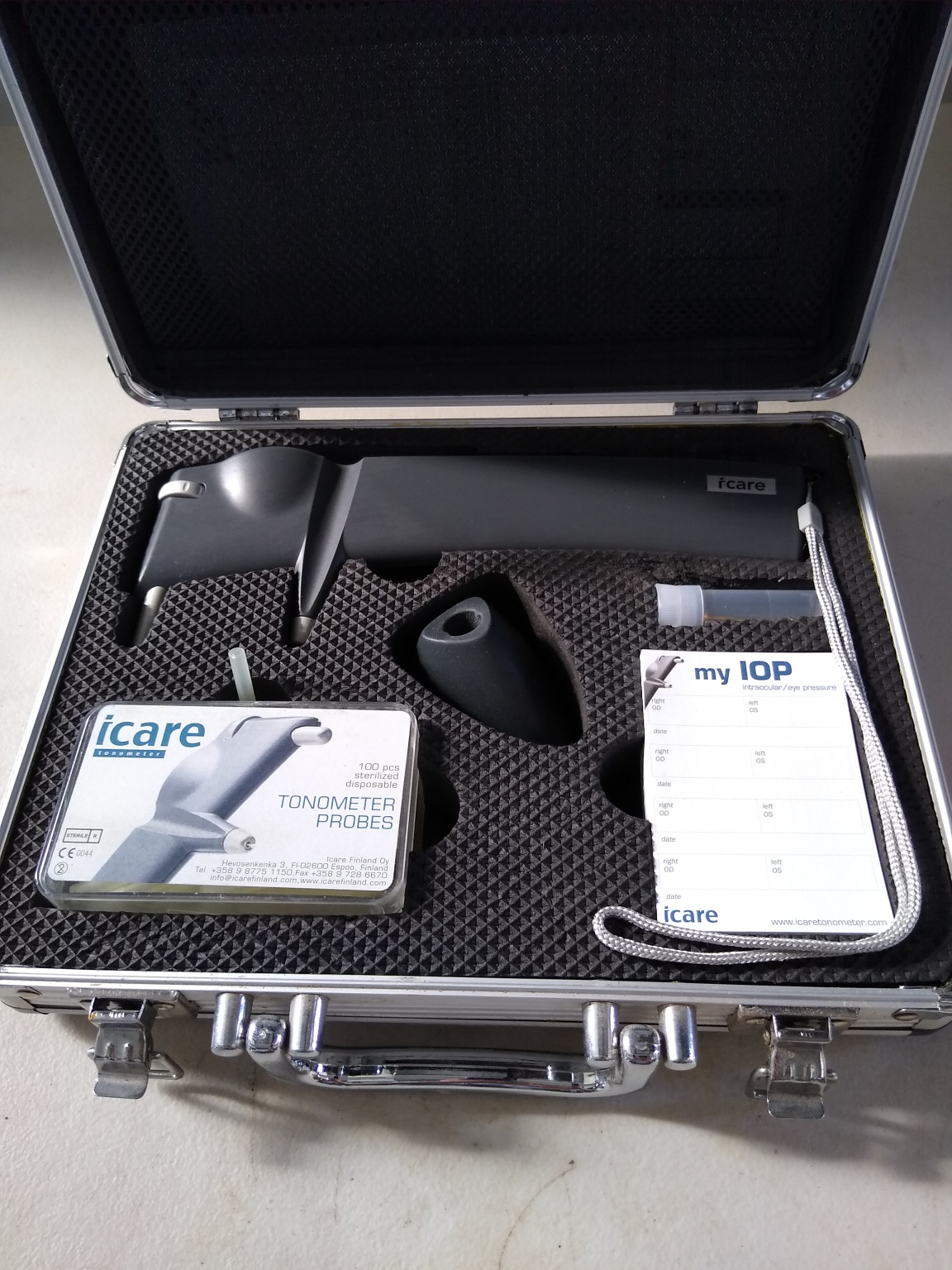 iCare TA01i Hand Held Tonometer IOP Measurement W/ Carrying Case - Medsold