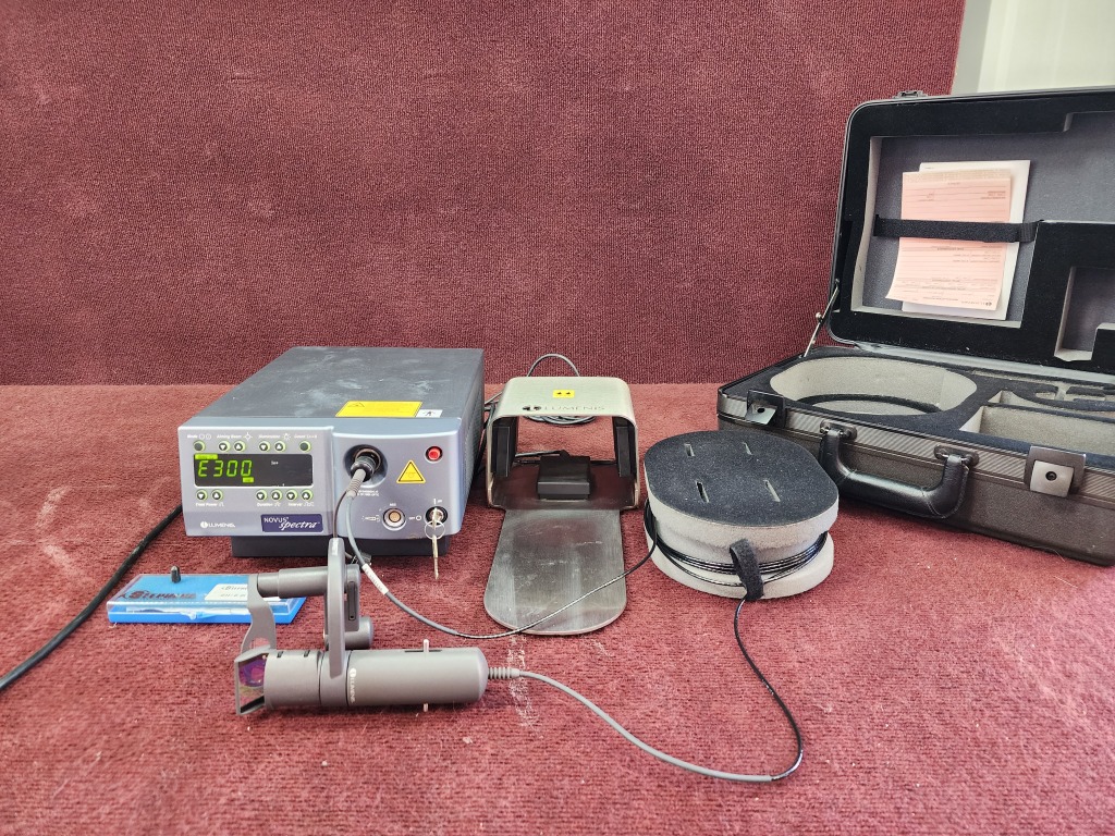 Lumenis Novus Spectra Laser w/ Laserlink Haag Streit - Medsold