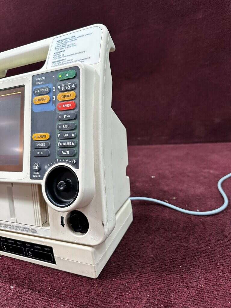 Physio-Control Lifepak 12(B4-3) - Medsold