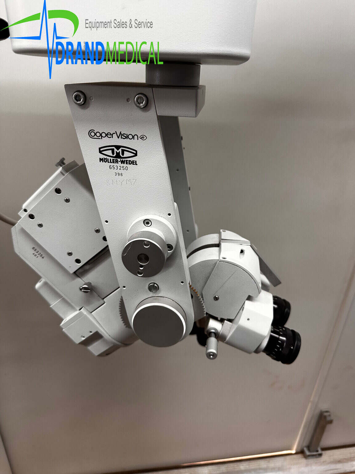 Moller Wedel Surgical Microscope Cooper-Vision Alcon - Medsold