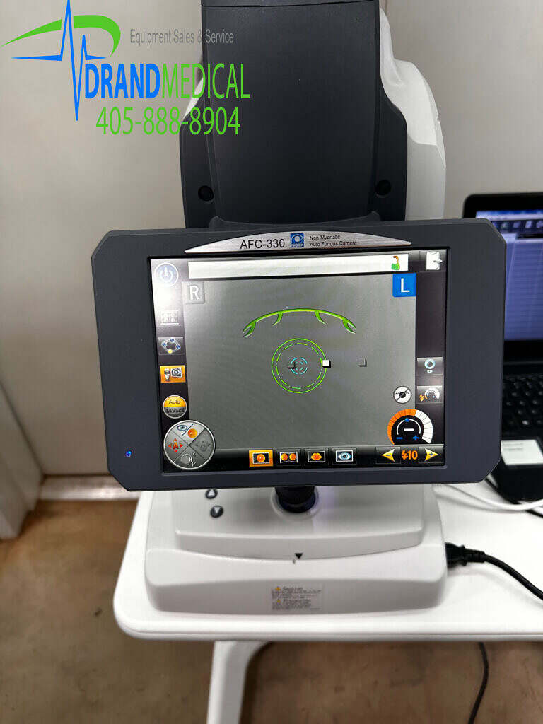 nidek AFC 330 non mydriatic fundus camera W laptop W/ NAVIS-EX and rolling stand - Medsold