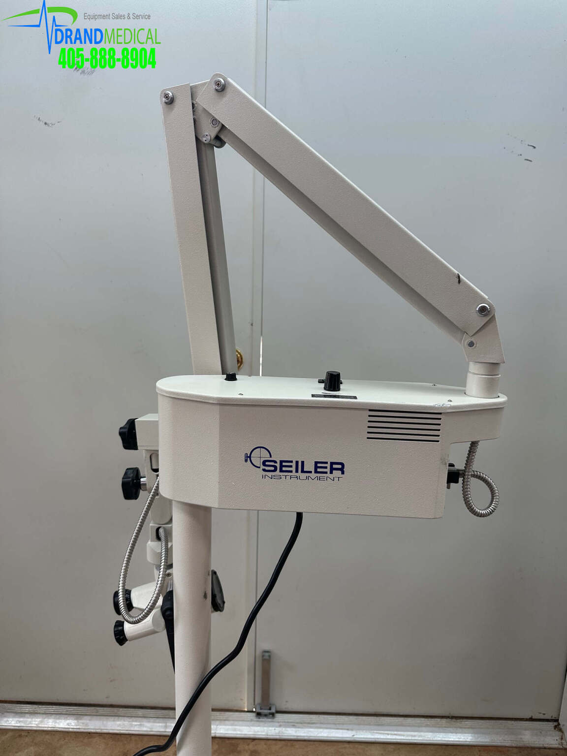 Seiler Precision Dental Surgical Microscope SSI-102 Series - Medsold