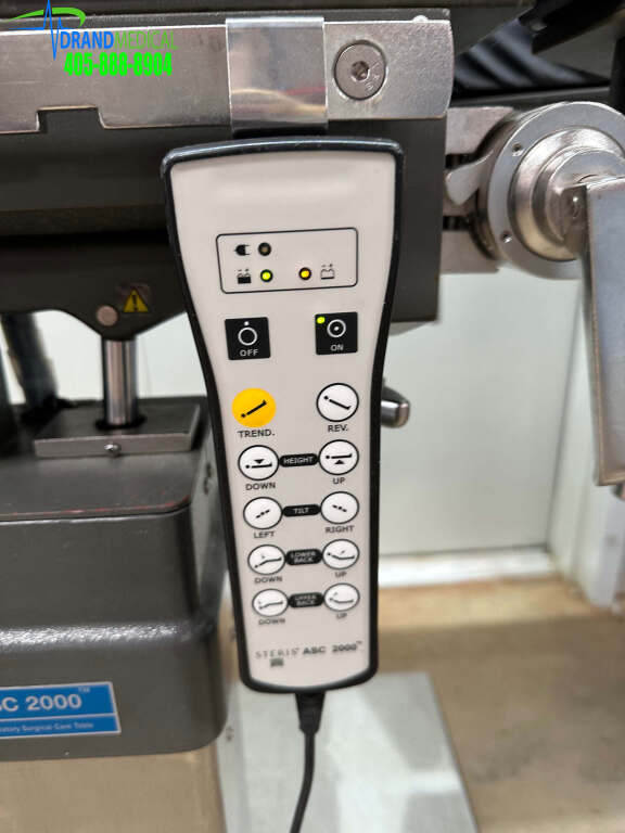 Steris ACS 2000 Surgical Table W/ Remote - Medsold