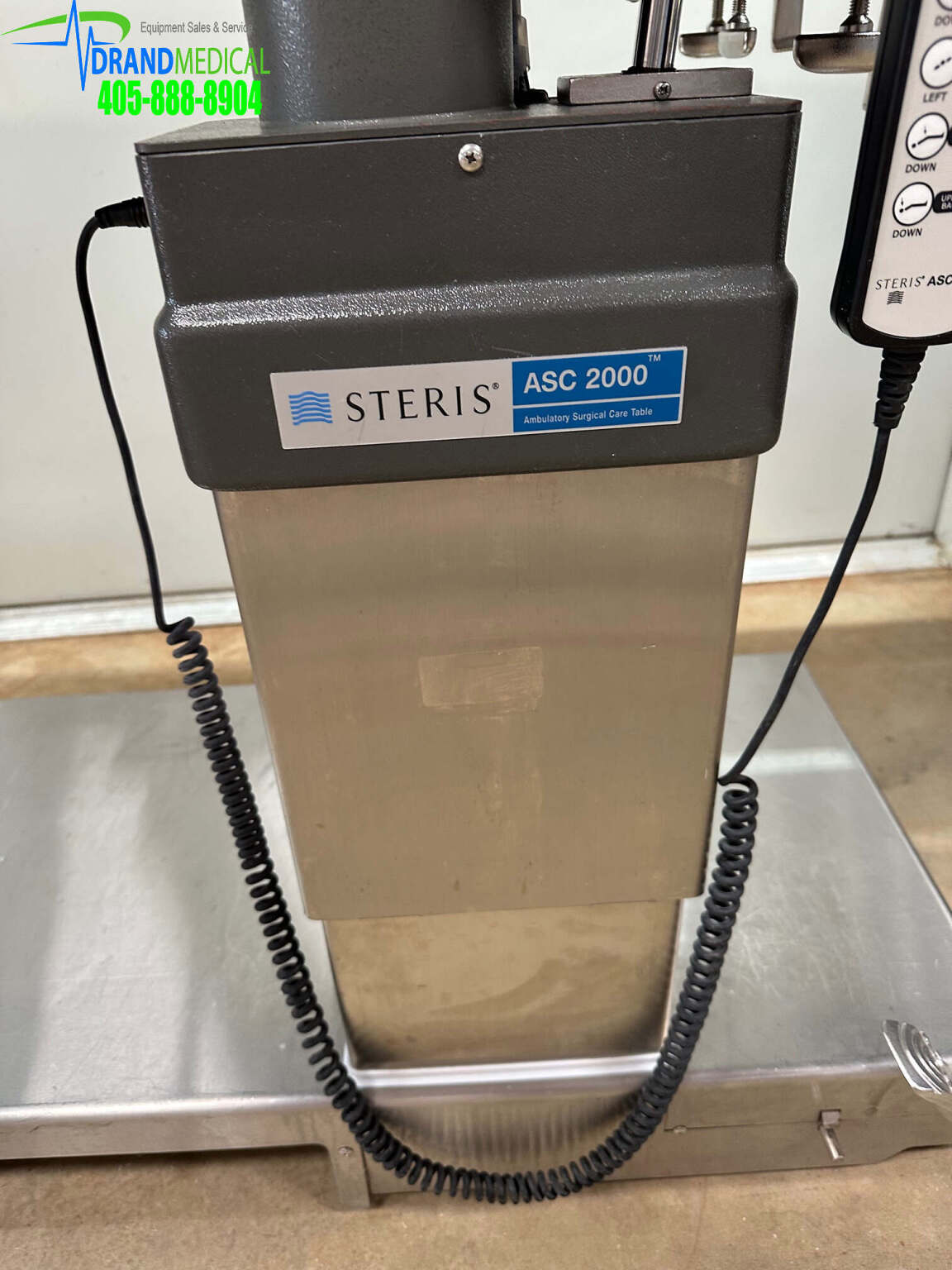 Steris ACS 2000 Surgical Table W/ Remote - Medsold