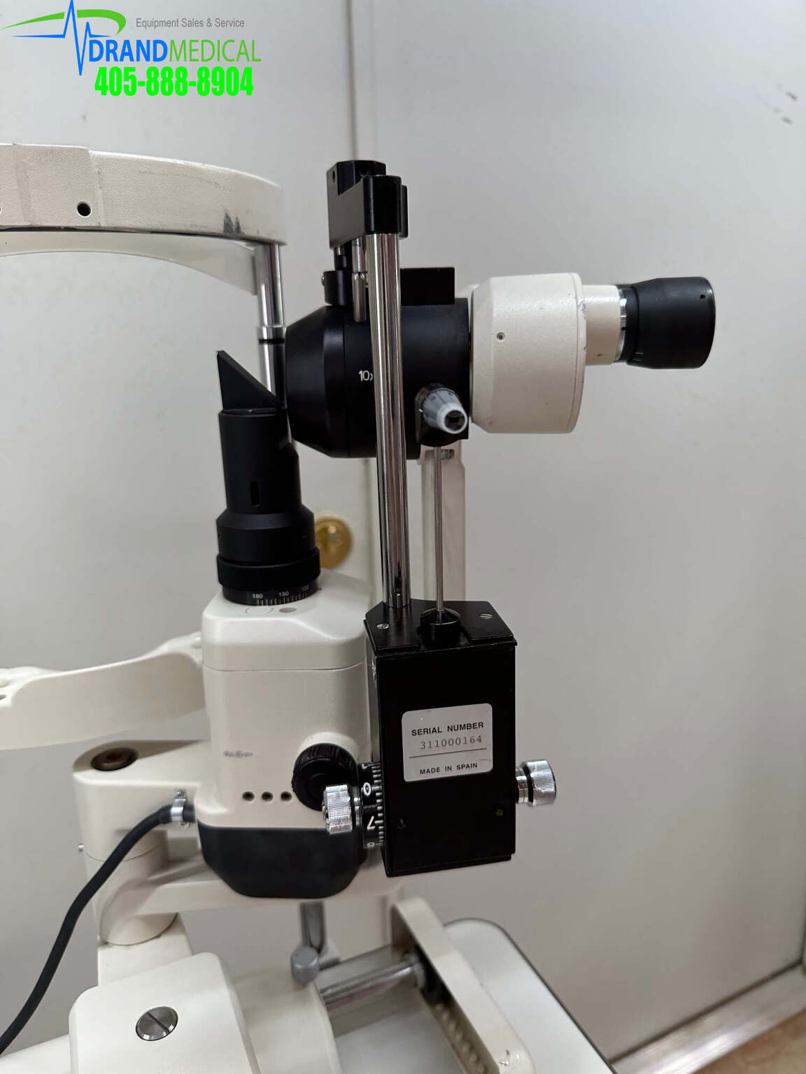 Topcon SL-1E Slit Lamp - Medsold