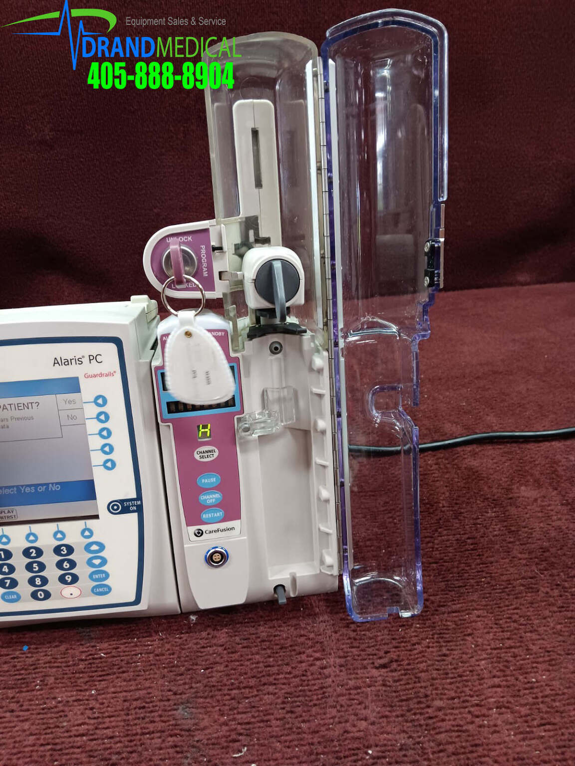 CareFusion Alaris 8015 PC W/ Alaris PCA 8015, button and key - Medsold