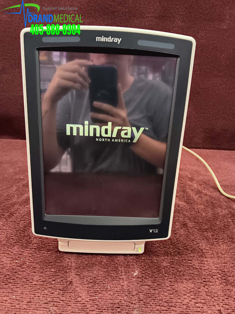 Mindray V12 Bedside Monitor w/ V-Dock, V-Hub, VPS Module and Printer ...