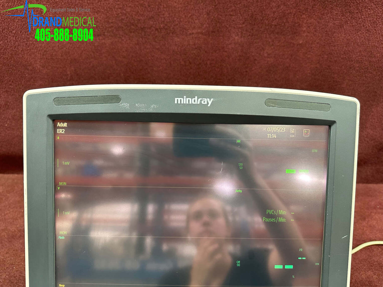 Mindray V21 Patient Monitor w/ V-Dock, V-Hub - Medsold