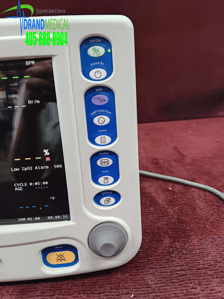 CSI Criticare Ngenuity 8100E series 8100EP Patient Monitor with Printer ...