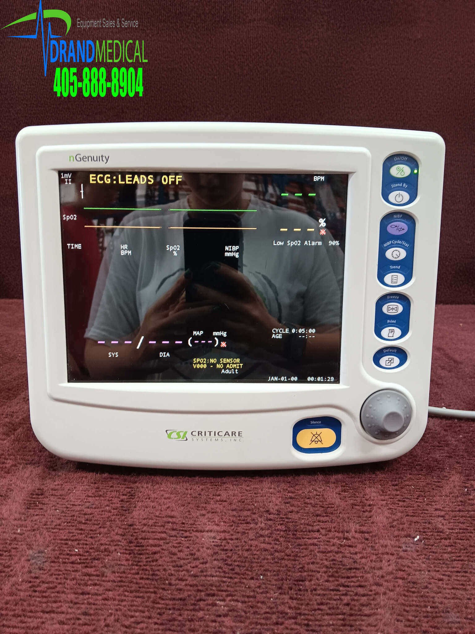 CSI Criticare Ngenuity 8100E series 8100EP Patient Monitor with Printer ...