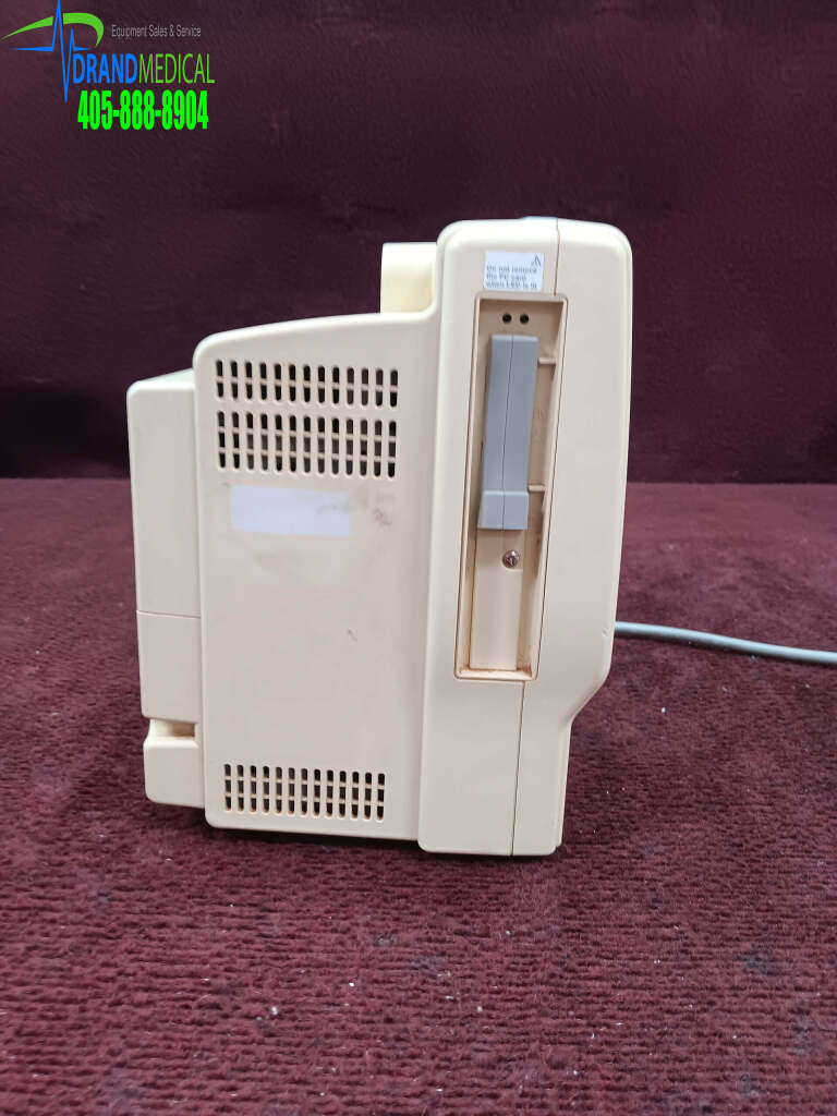 Fukuda Denshi Dynascope DS-7100 Patient Monitor - Medsold