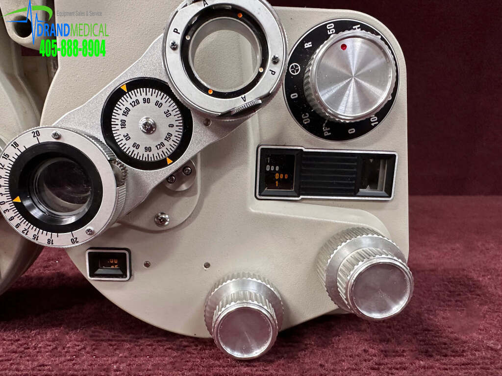 Topcon VT-SE Vision Tester/Refractor/Phoropter - Minus Cylinder - Medsold