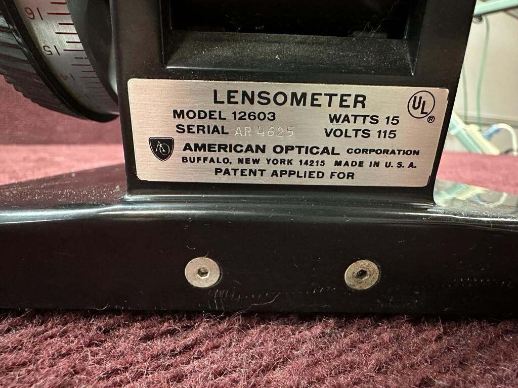 American Optical Lensometer Model 12603 - Medsold