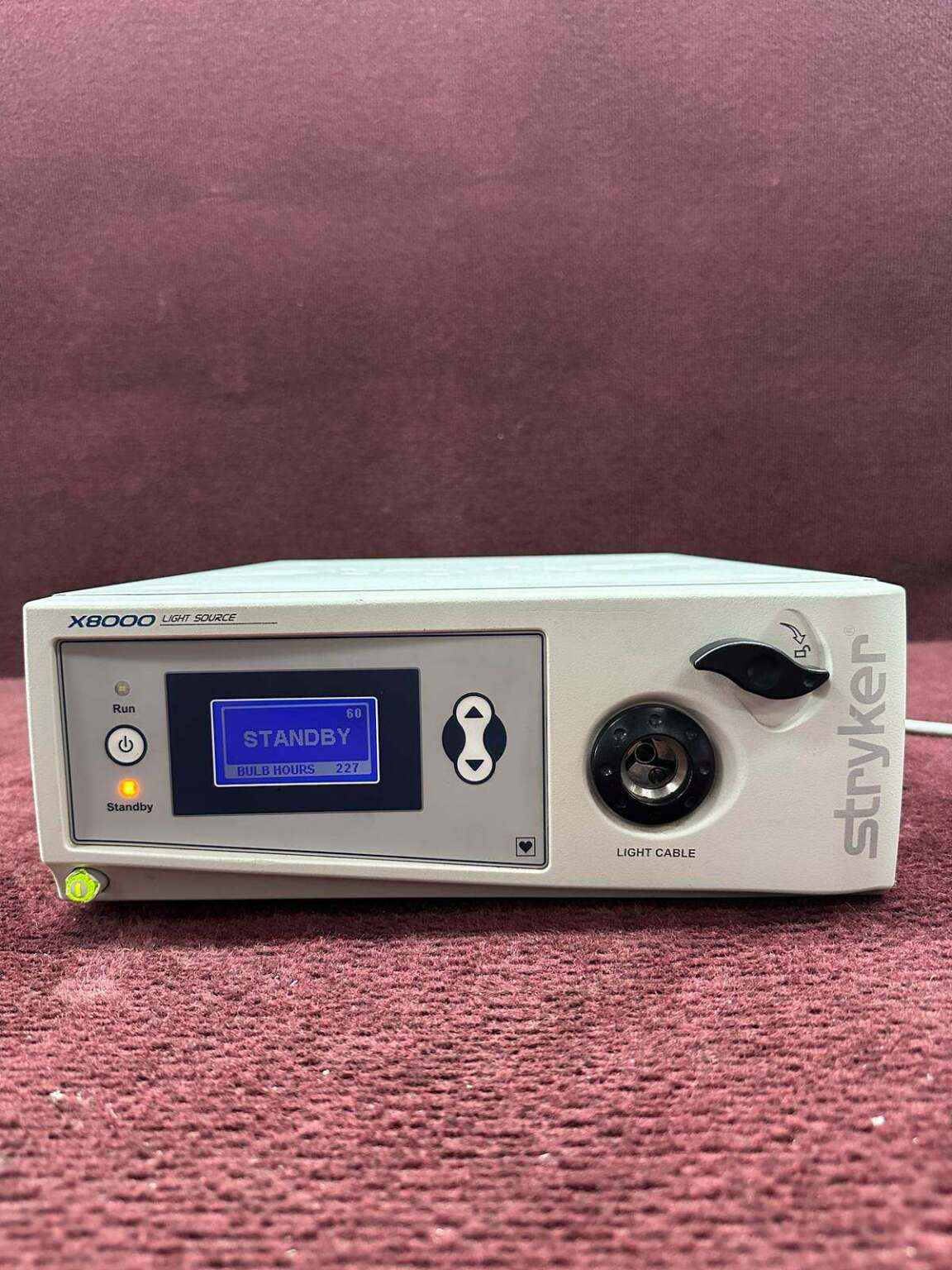 Stryker X8000 Light Source - Medsold