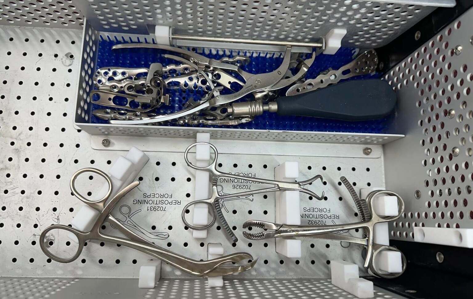 Stryker Extremity Plating System - Medsold