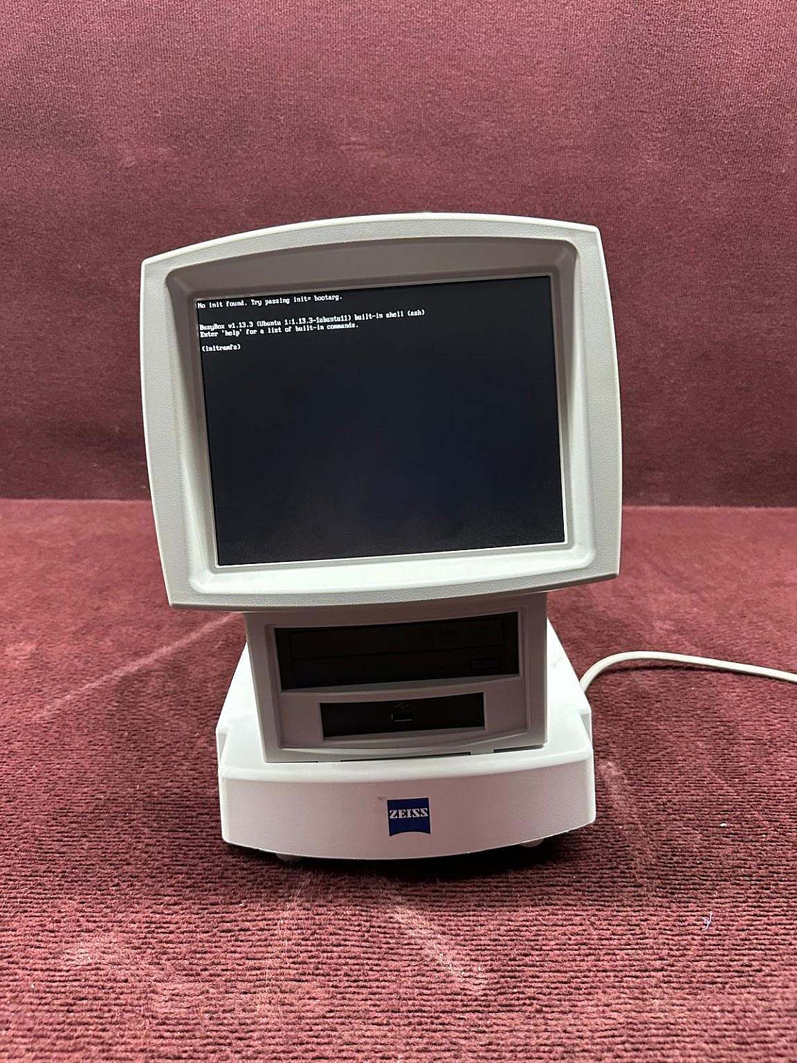 Carl Zeiss Matrix Humphrey Model 800 Visual Field Analyzer - Medsold